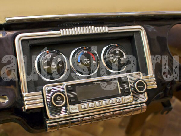 Необычная автомагнитола Prology Retro ONE